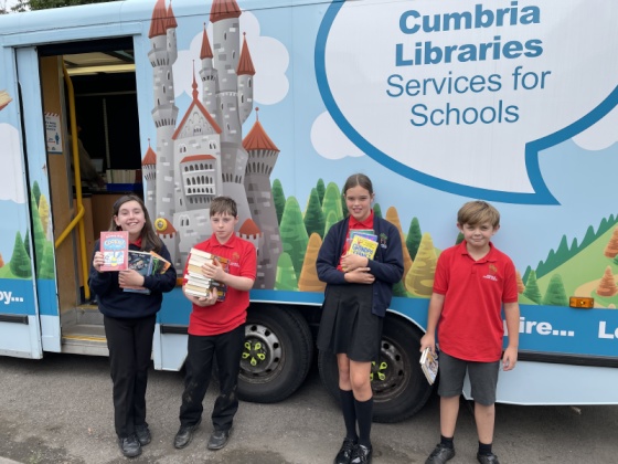 The Cumbria Library Bus - Ashfield Junior School : Ashfield Junior School